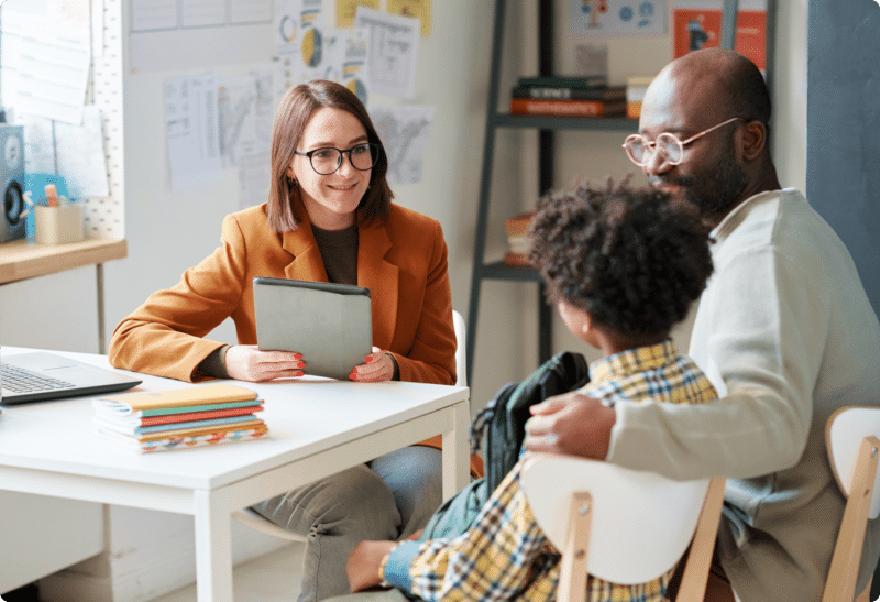 Improve Outcomes with Better Communication | SchoolStatus